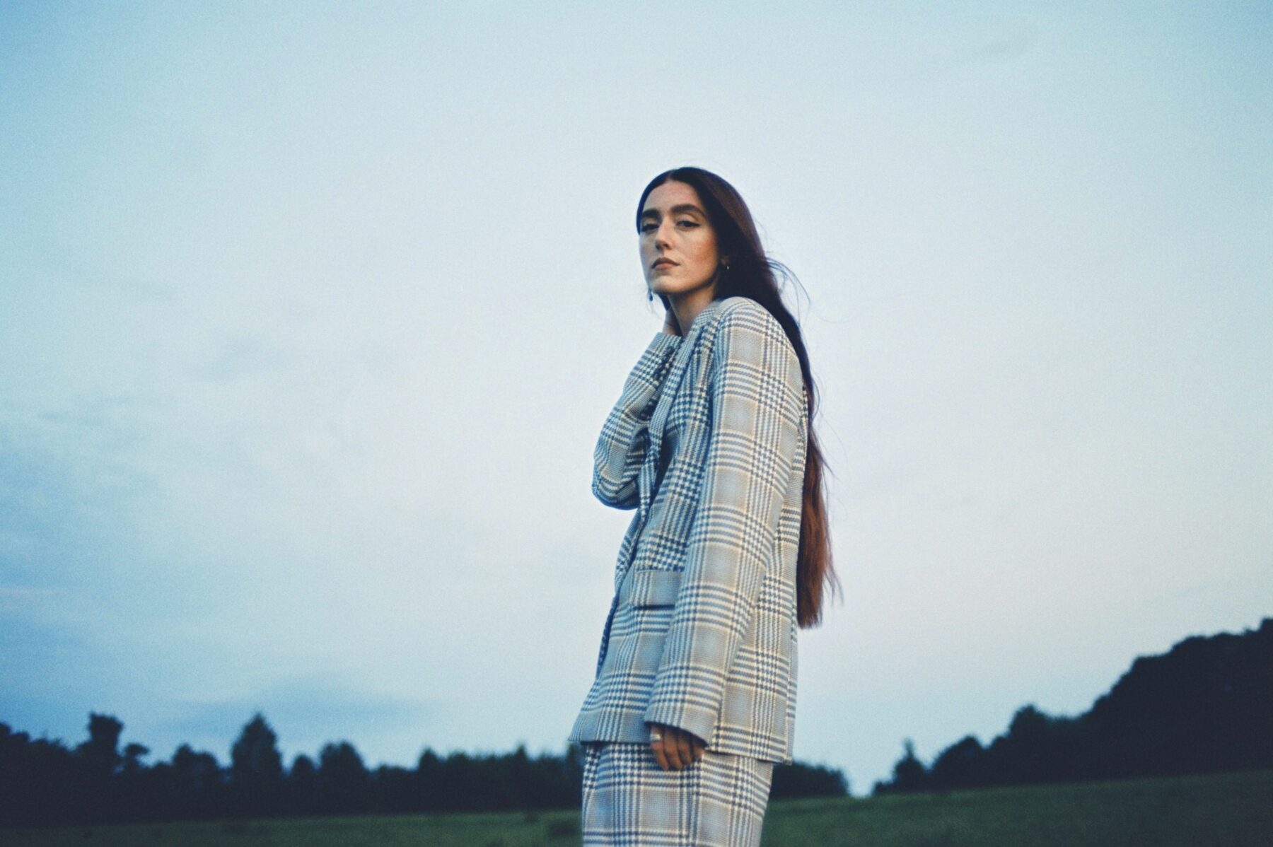 Elina (Sweden) – Apologise (single, + video) - Nordic Music Central